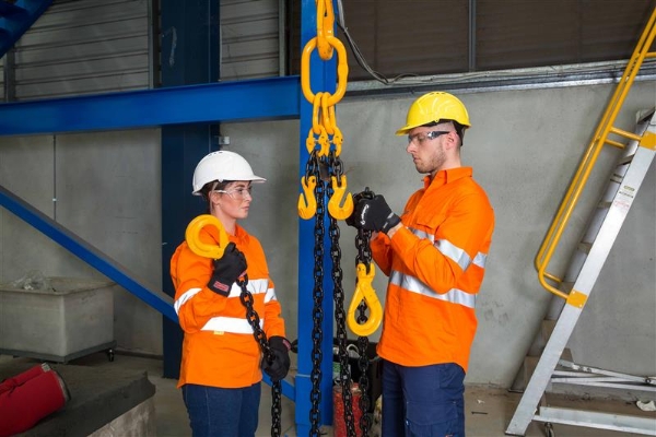 Rigging Hardware Guide: Types of Hooks, Links & Swivels for Safe ...